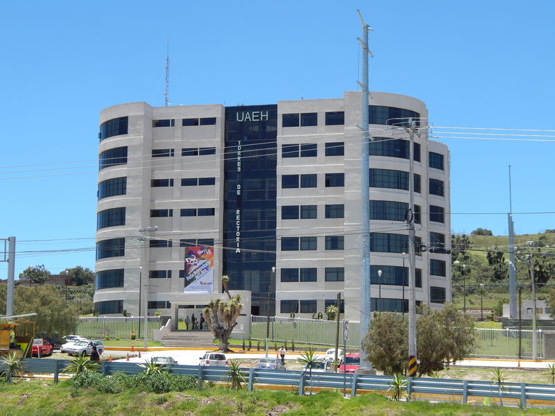 Boletín :: Acuerda UAEH regreso escalonado de actividades tras cambio de semáforo a color naranja